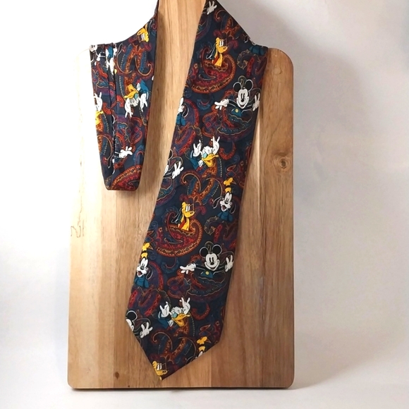 Disney | Accessories | Vintage Disney Store Silk Paisley Tie | Poshmark